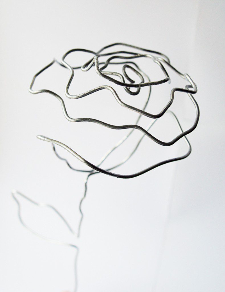 DIY Wire Rose Bouquet